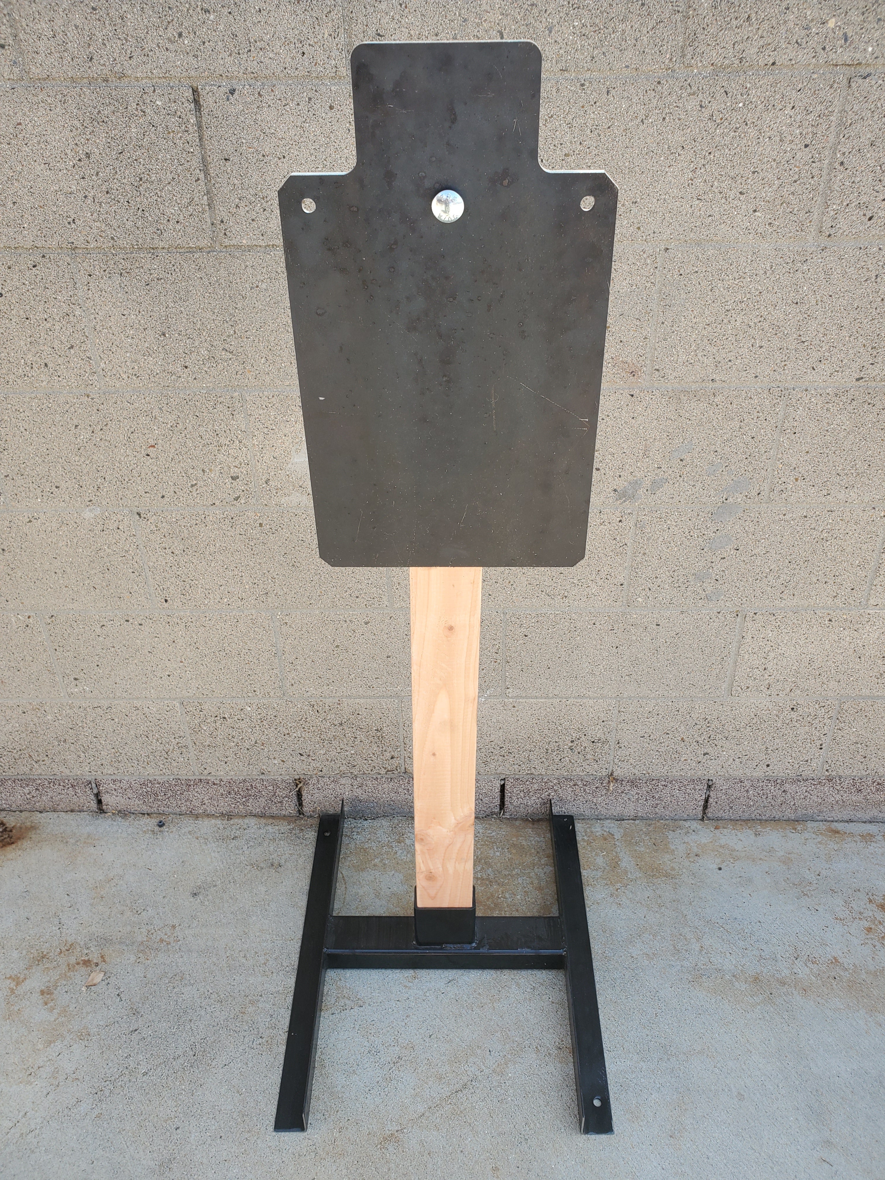 12x20x3/8 silhouette W/2x4 Static Stand Complete – Merica Field Targets